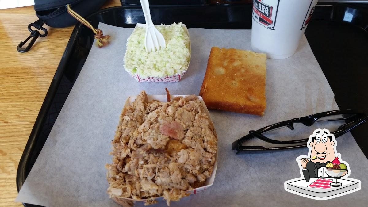 Skylight Inn BBQ in Ayden - Restaurant menu and reviews