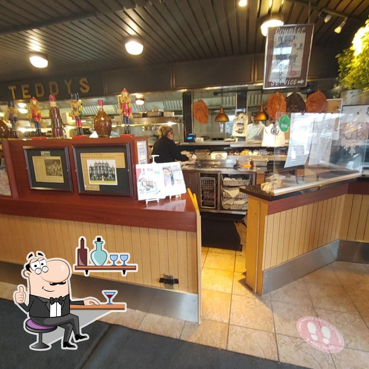 Teddy's Restaurant & Deli, Oshawa - Restaurant menu, prices and reviews