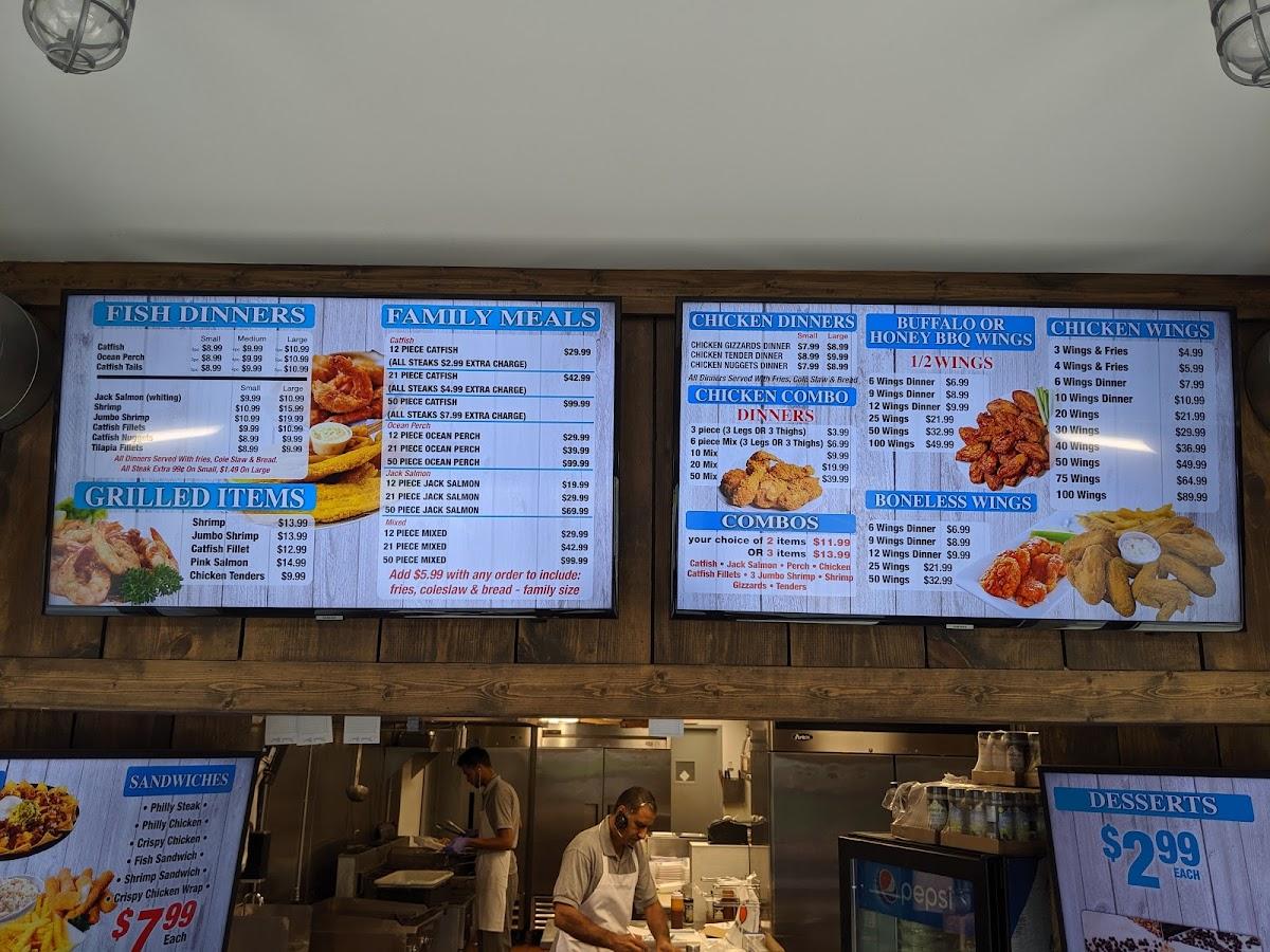 Menu at Shrimp Max Fish & Chicken restaurant, Bolingbrook