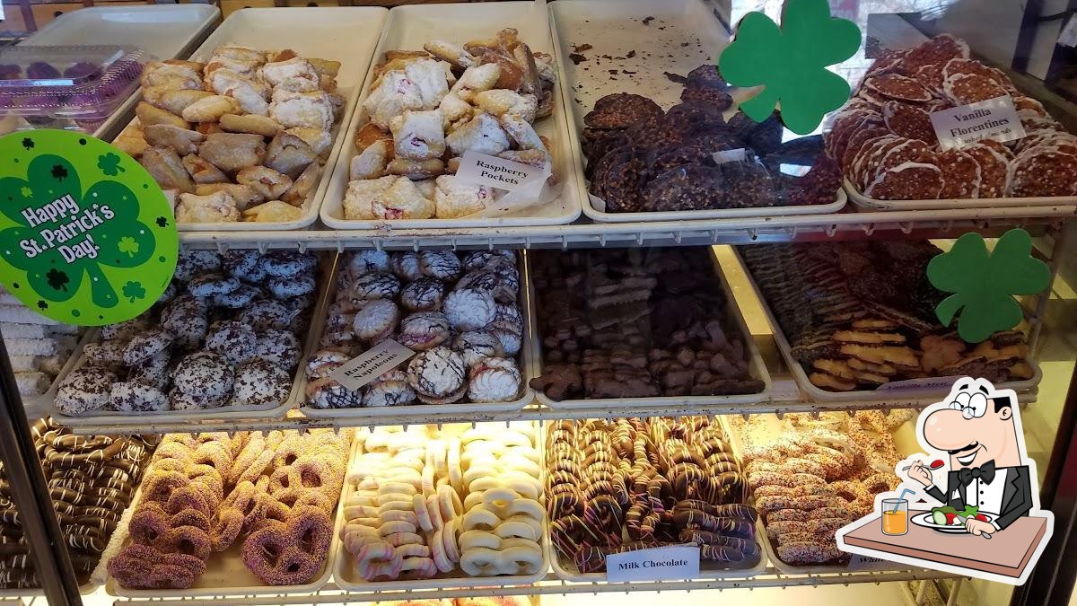 Clays Creative Corner Bakery, Berwyn - Restaurant menu, prices and reviews