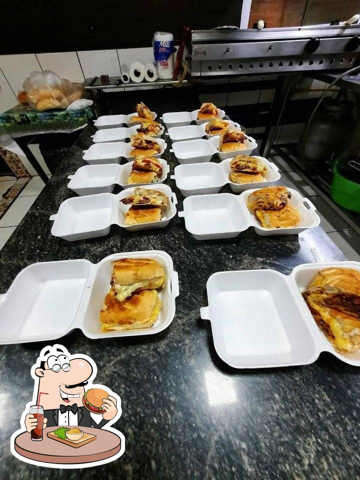 Puro Burguer restaurante, Américo Brasiliense, Alameda Alberto J.E.M ...