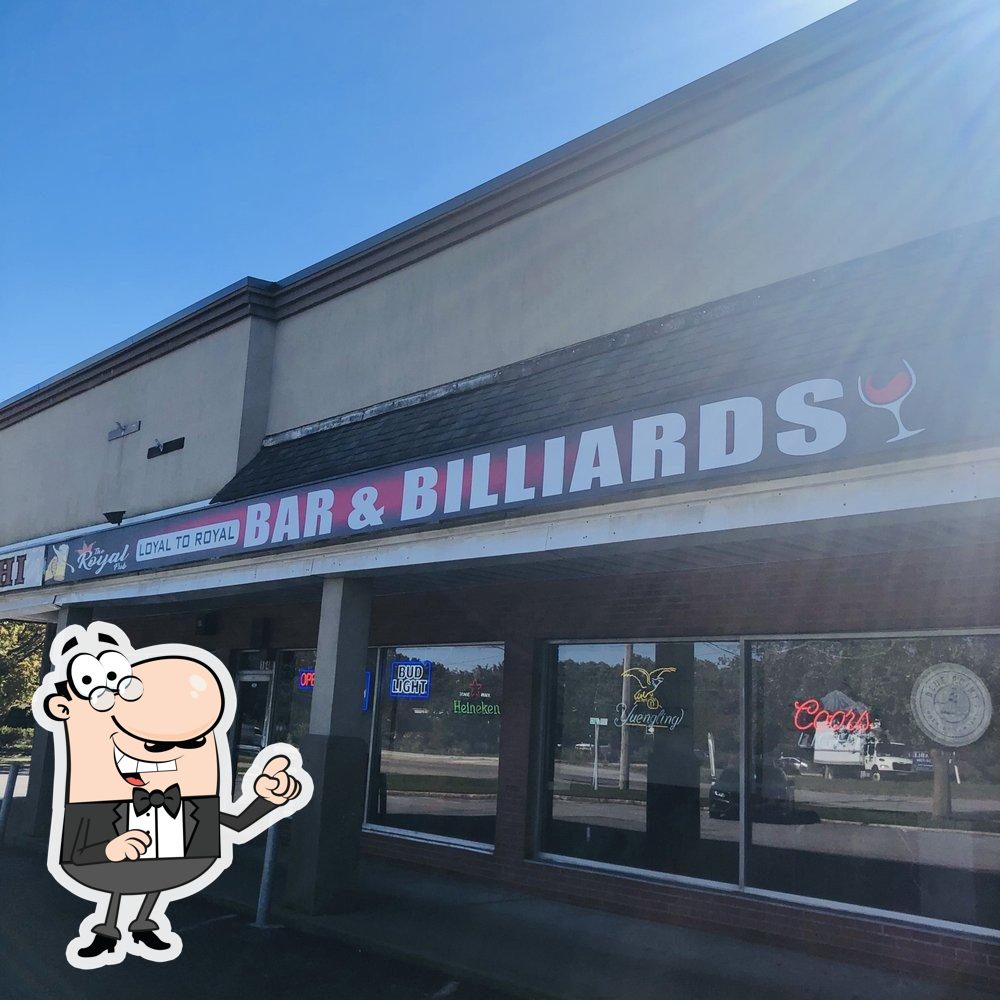 Royal Bar and Billiards, Mount Sinai - Restaurant menu, prices and reviews