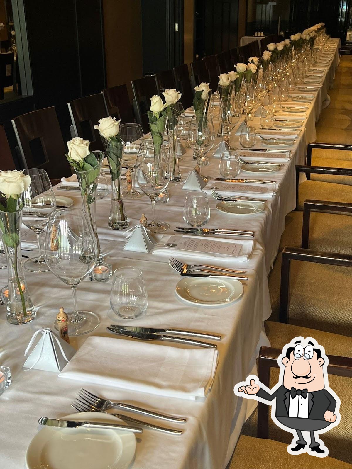 Cucci, Oakville - Restaurant menu, prices and reviews