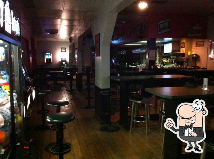 Mug Shotz Sports Bar & Grill in Calgary - Restaurant menu and reviews