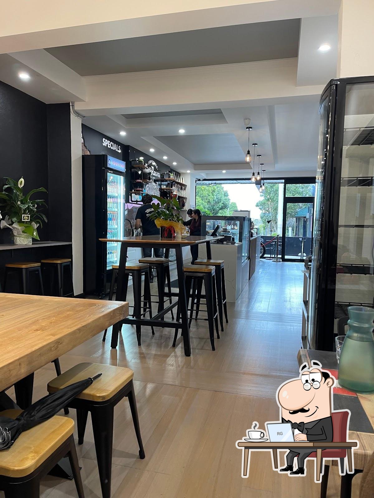 Superbike Cafe Racers, Balwyn North - Restaurant menu, prices and reviews