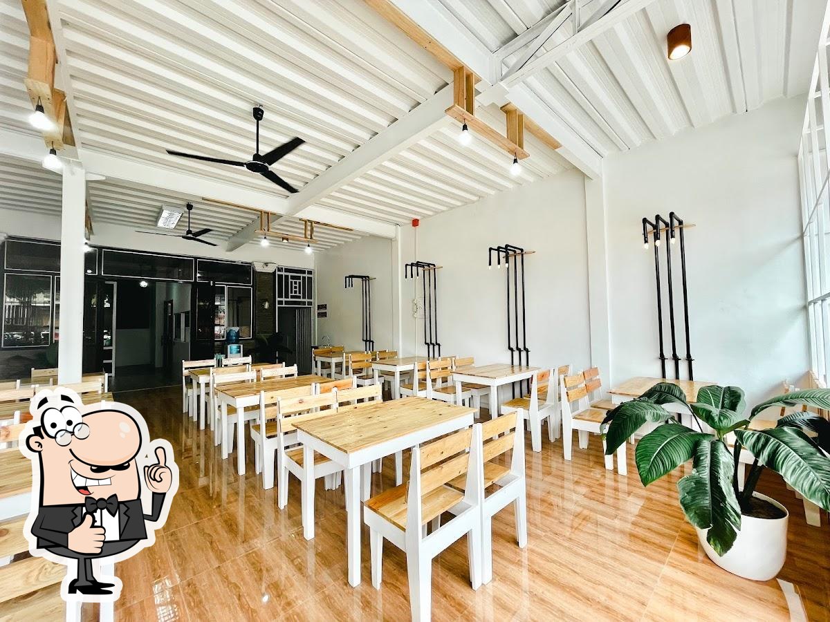 EAT & RUN DAVAO restaurant, Davao City - Restaurant reviews