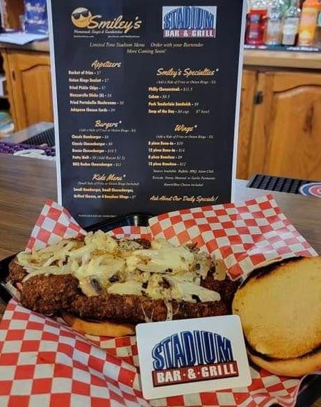 Carta de Stadium Bar-Grill, Cedar Rapids