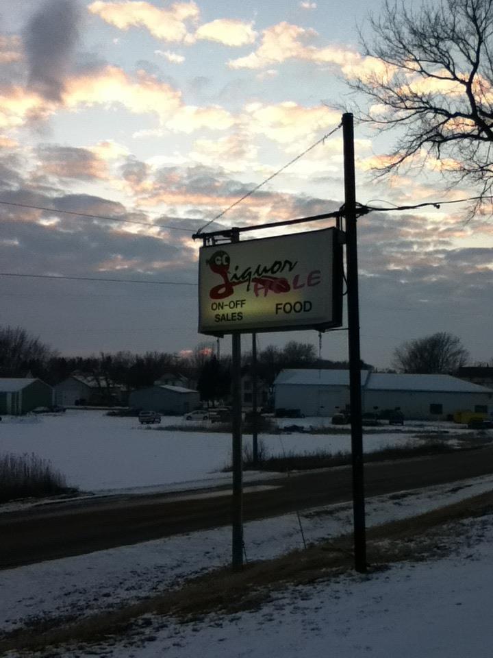 Liquor Hole in Spring Grove - Restaurant reviews