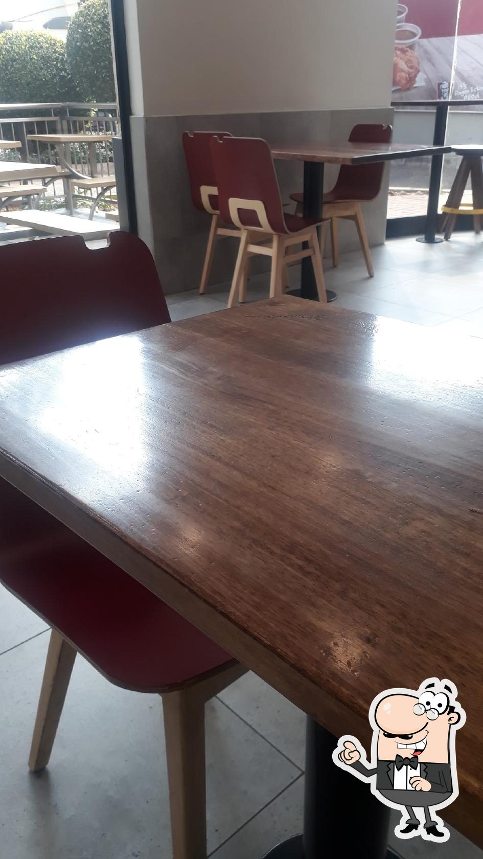 KFC Mahwelereng restaurant, Mokopane, Shop 11 & 12 - Restaurant menu ...