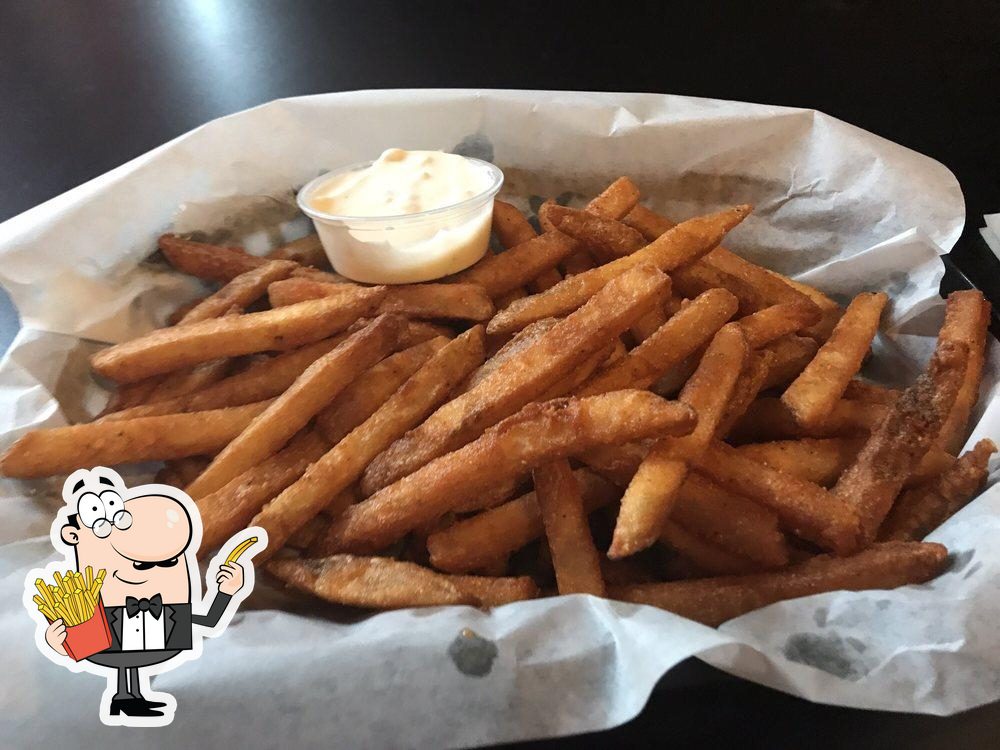THE BAR 10 DOORS, 1251 W Taylor St in Chicago - Restaurant menu and reviews