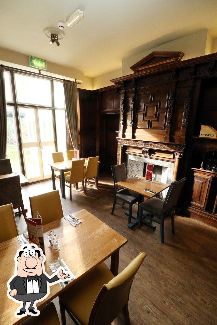Coombe Lodge Beefeater, Croydon - Restaurant menu, prices and reviews