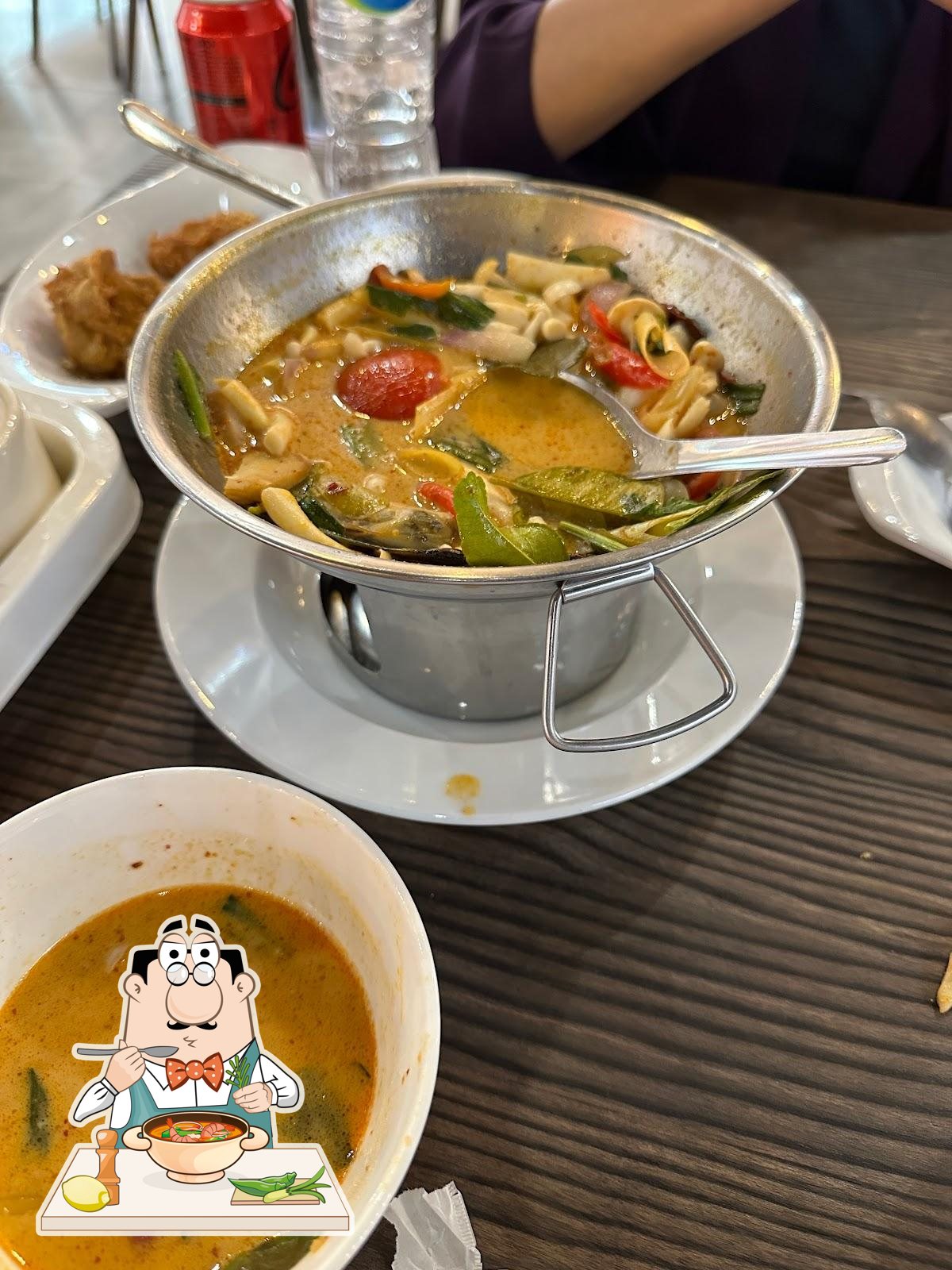 Sticky Rice Yas Mall restaurant, Abu Dhabi - Restaurant reviews