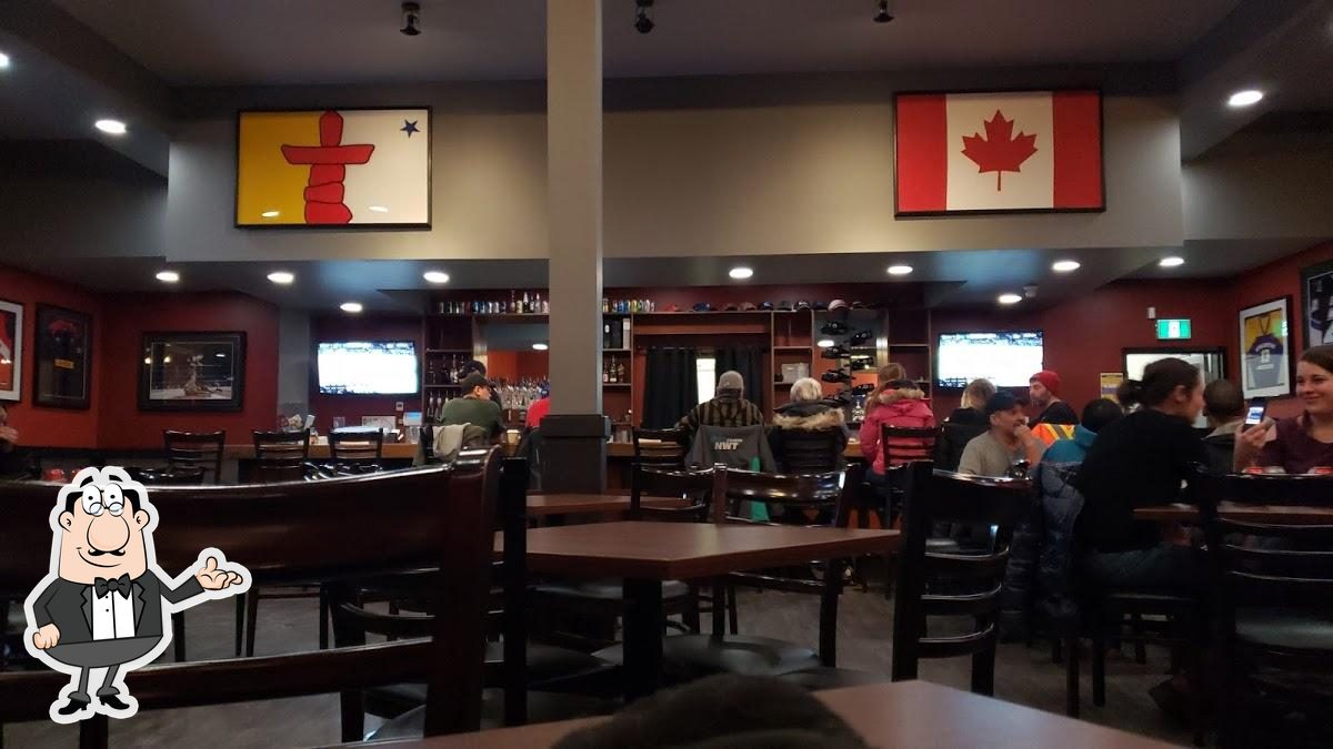 The Chartroom Lounge in Iqaluit - Restaurant reviews