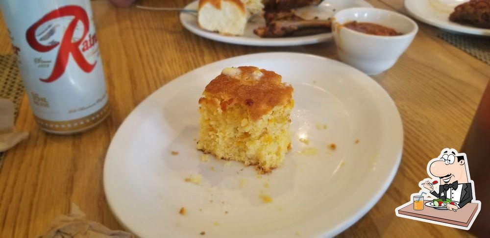 Fat Pig BBQ in Edmonds - Restaurant menu and reviews