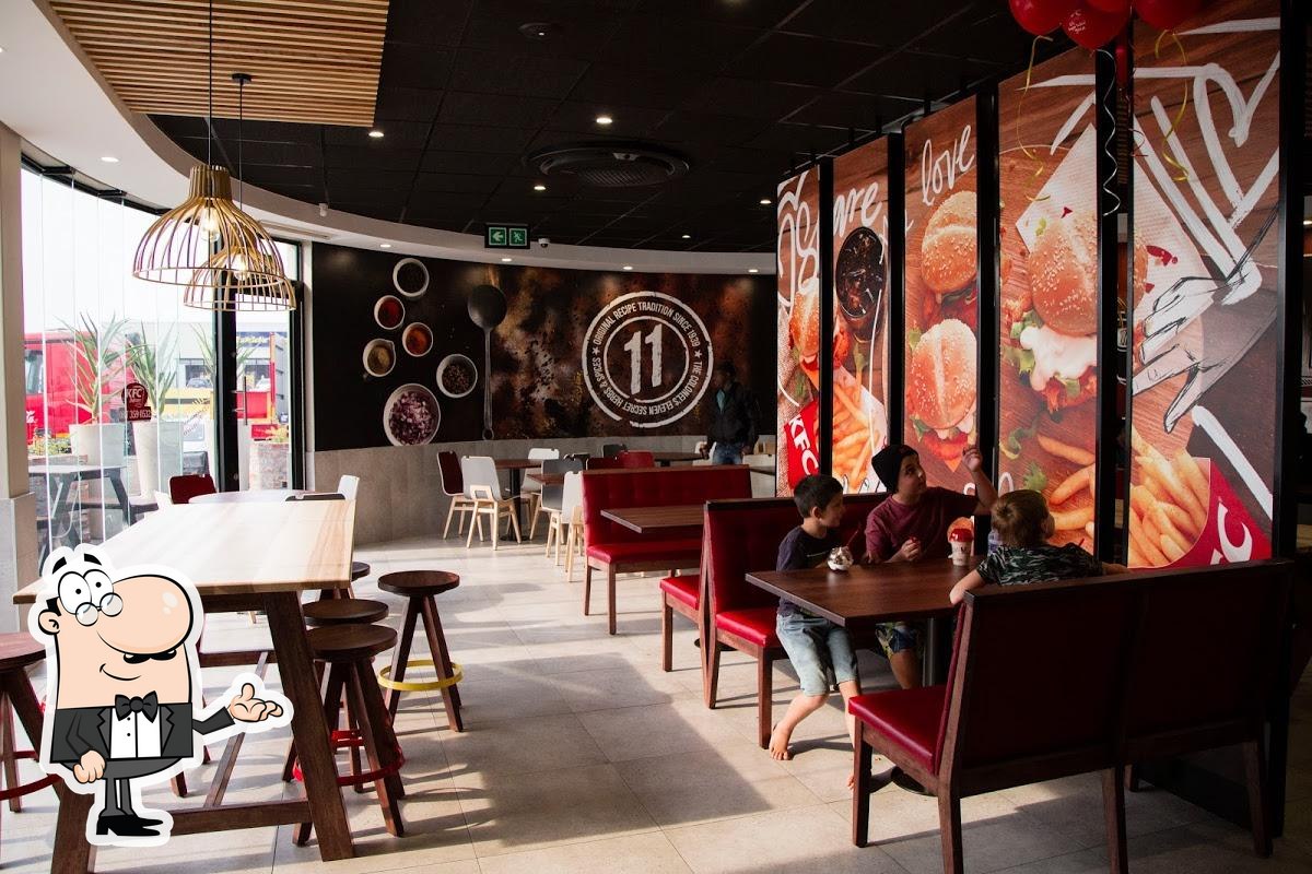 KFC 17th Quarter restaurant, Port Elizabeth, 17th Quarter Complex ...