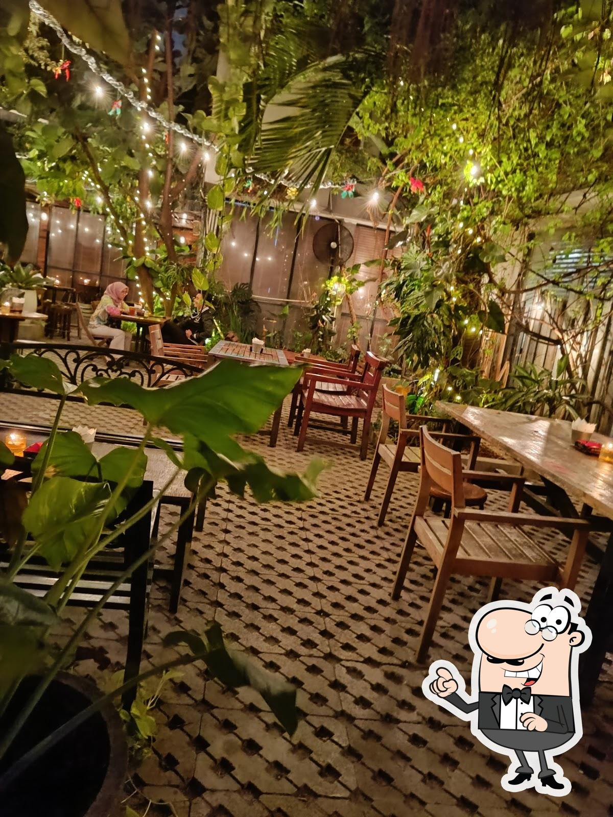 Shamrock - Kitchen & Bar, South Jakarta - Restaurant menu, prices and ...