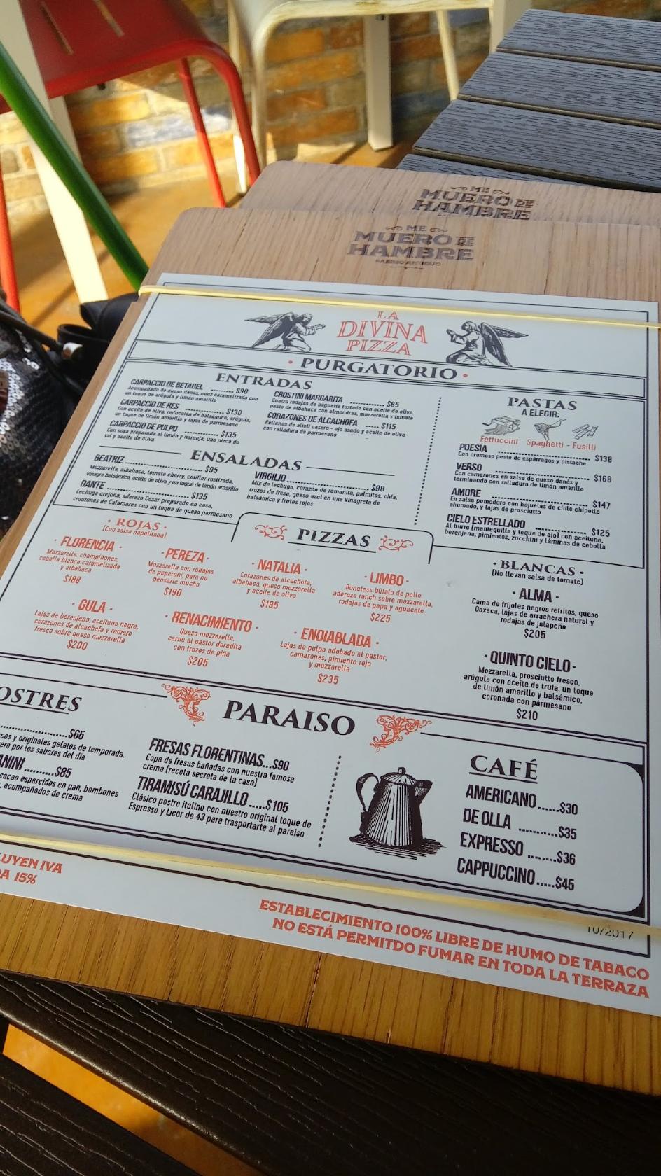 Menu at La Divina Pizza restaurant, Monterrey