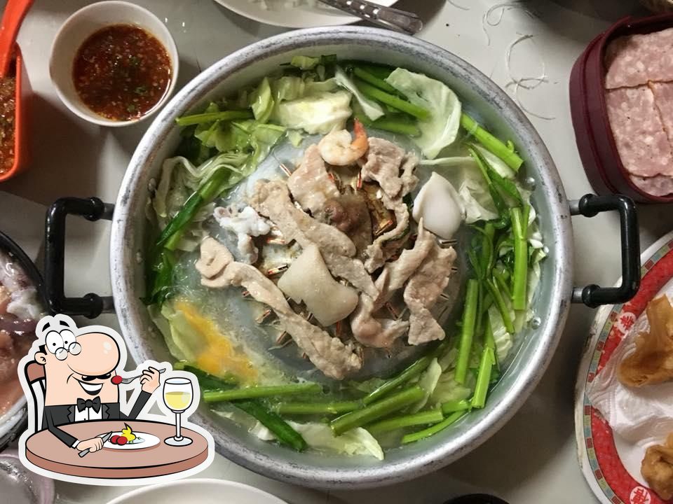 Moo Krata Heng Heng Korat restaurant, Bangkok - Restaurant menu and reviews