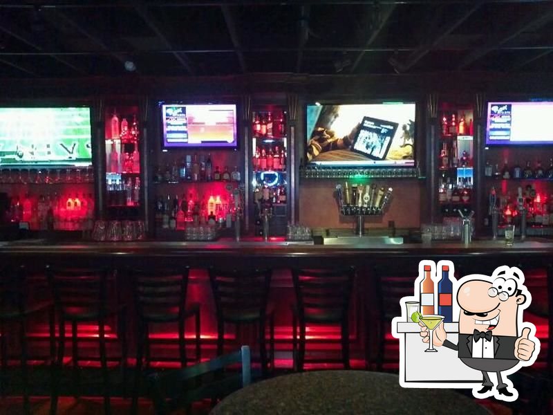 Rox Bar & Grille in Waukesha - Restaurant menu and reviews