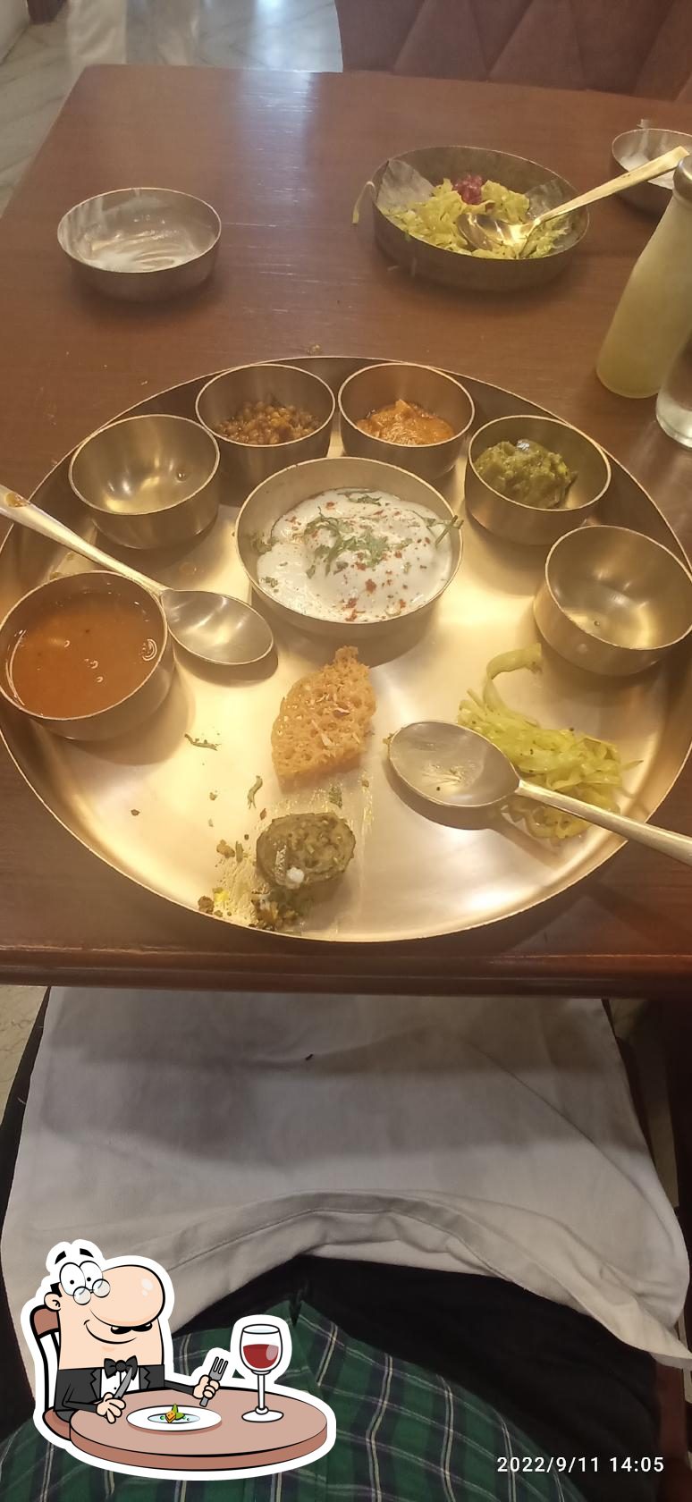 Prasadam Gujarati Thali, Vadodara - Restaurant reviews
