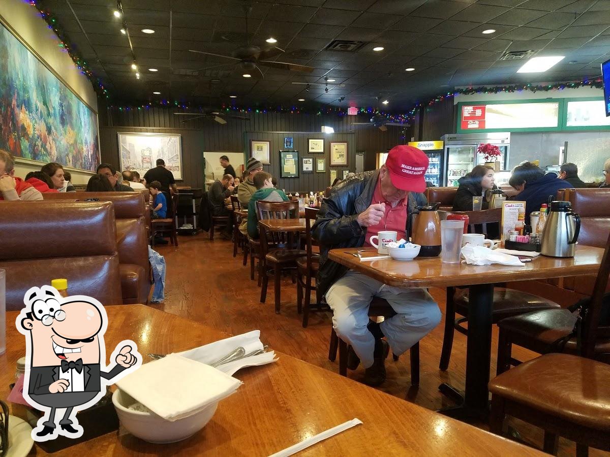 Cindi’s NY Deli & Restaurant, Dallas - Restaurant menu, prices and reviews