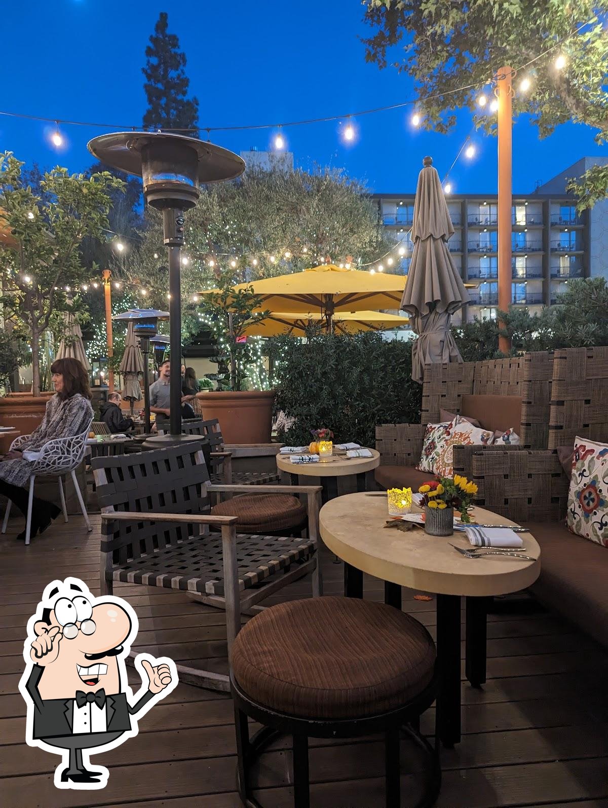 The Front Yard, Los Angeles - Restaurant menu, prices and reviews