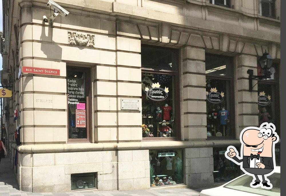 Bastix Souvenirs in Montreal - Restaurant reviews