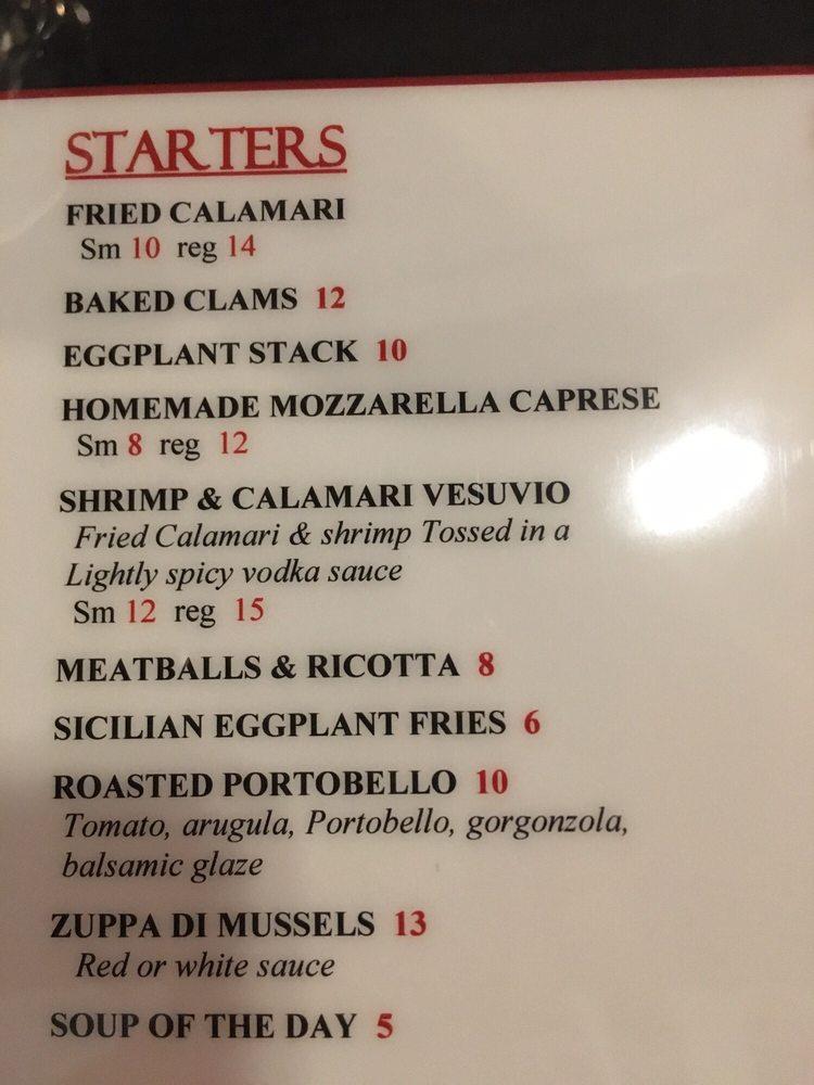 Menu at Vignetos Italian Grill pizzeria, Weston