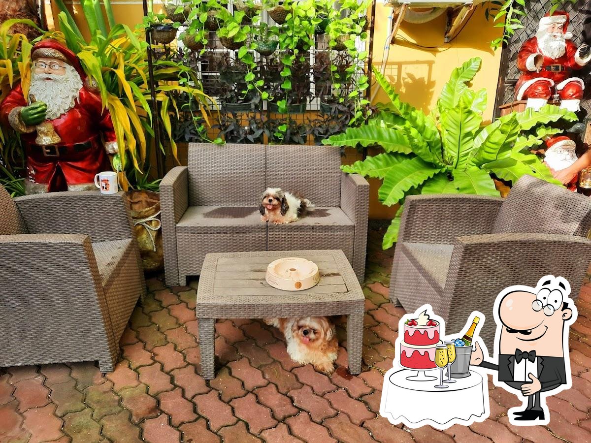 Dad’s Corner cafe, Imus