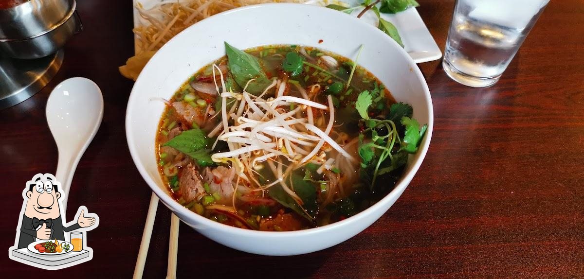 What The Phở in Livonia - Vietnamese restaurant menu and reviews