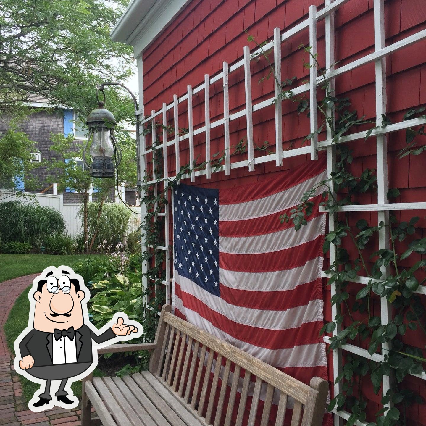 The Red Inn, Provincetown - Restaurant menu, prices and reviews