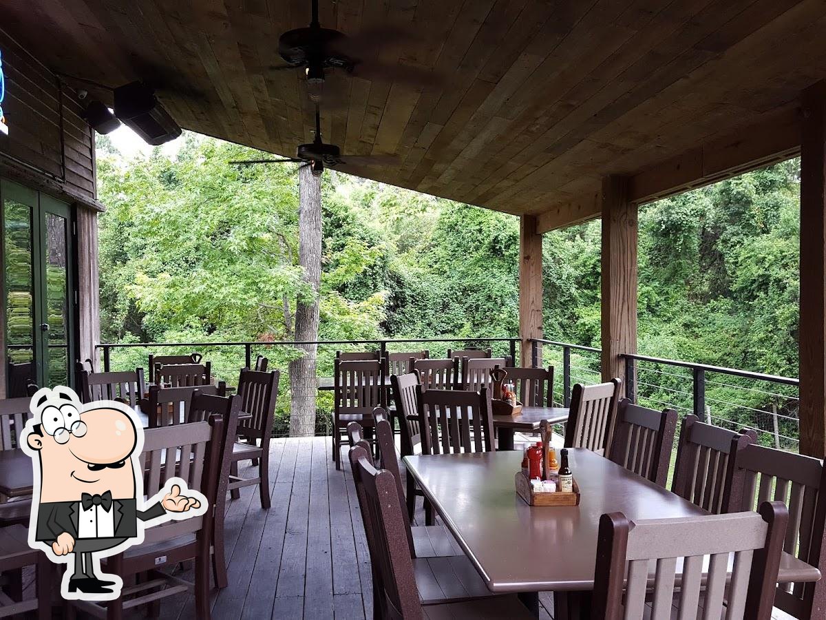 The Chimes Covington, Covington - Restaurant menu, prices and reviews