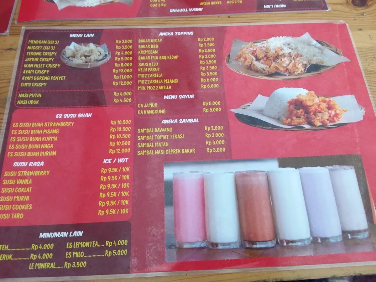 Menu at Ayam Geprek dan Susu "Preksu" Warungboto restaurant, Yogyakarta