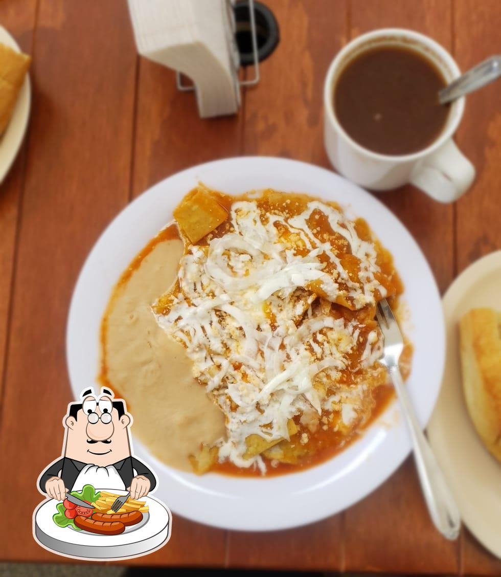 Restaurante Chilaquiles La Chilaquila Parques del Castillo, San José ...