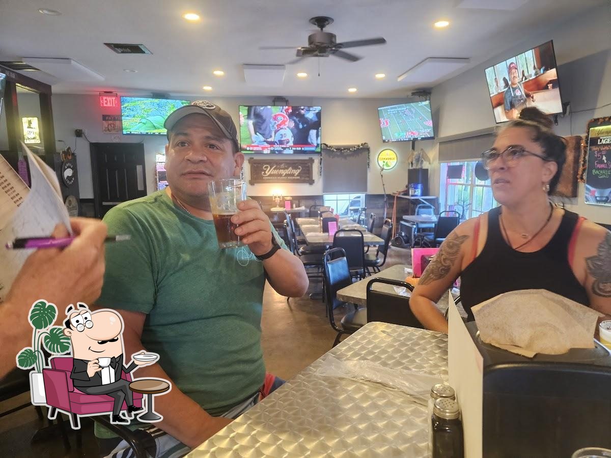 Sandy's Grille, Sebastian - Restaurant menu, prices and reviews
