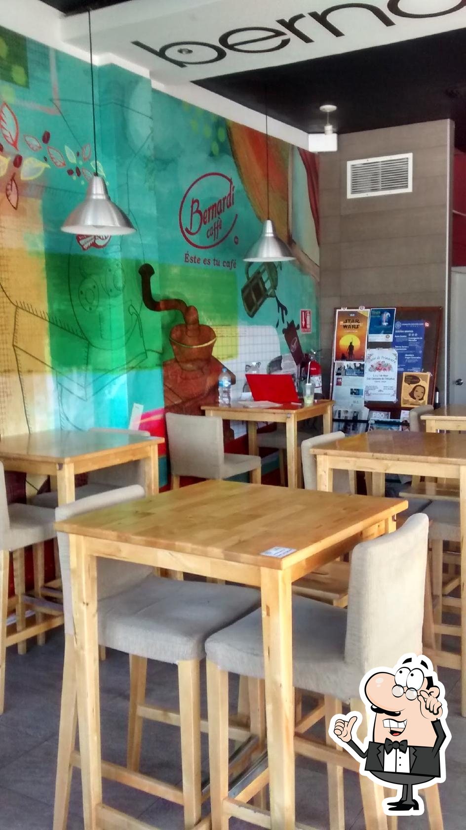 Bernardi Café Santa Fe, Chihuahua - Menú del restaurante, precios y reseñas