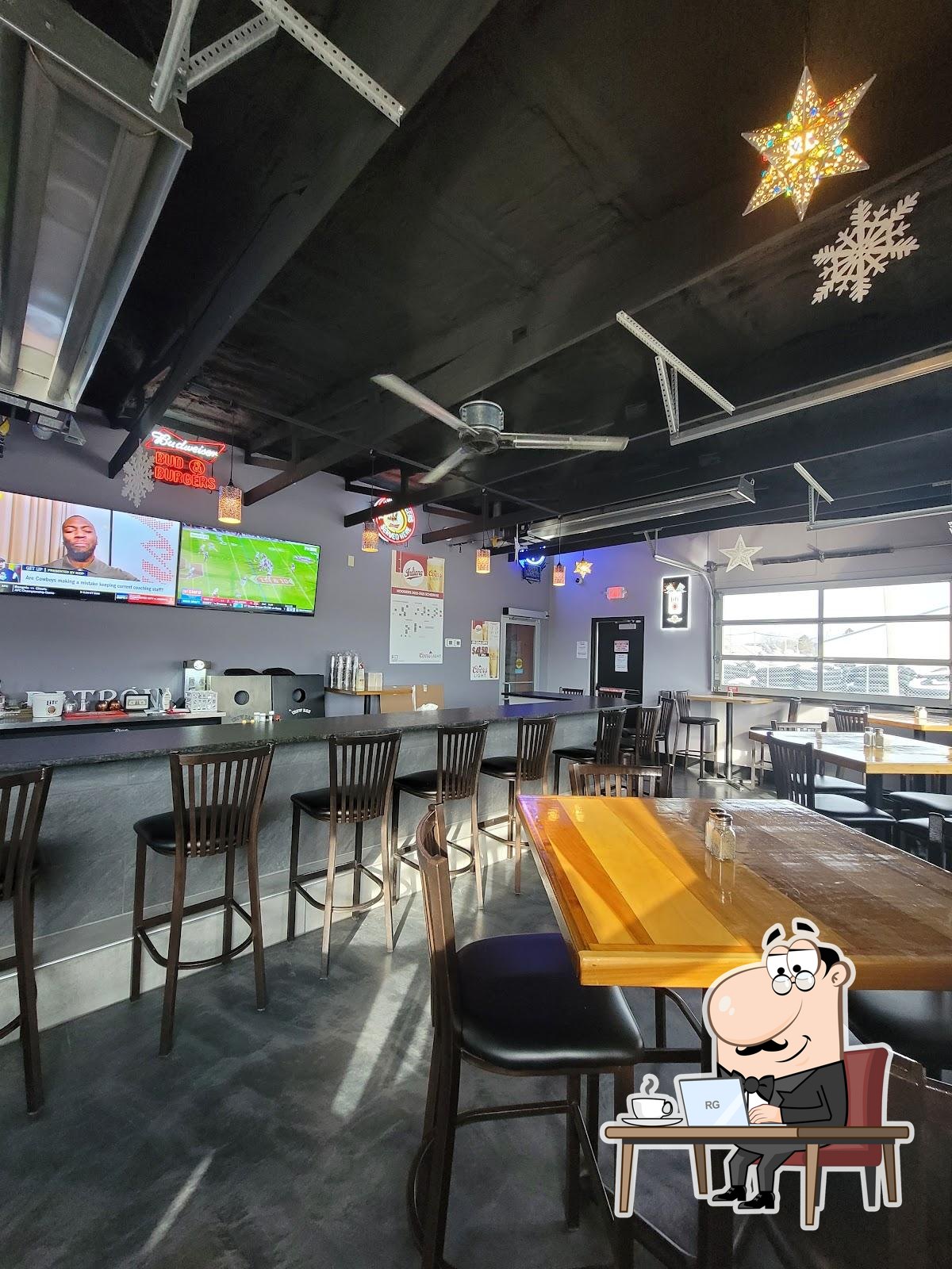 Crowbar Restaurant & Lounge, Trafalgar - Restaurant menu, prices and ...