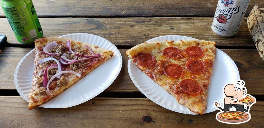 Joey Brooklyn's Famous Pizza Kitchen in Saint Petersburg - Restaurant ...