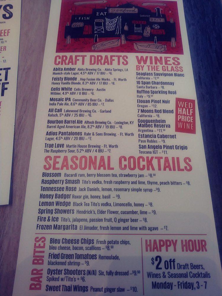 Menu at Tricky Fish pub & bar, Fort Worth, Convair Dr #301