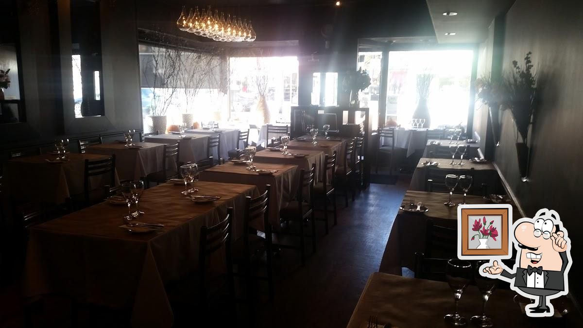 Queen's Pasta Café, Toronto - Restaurant menu, prices and reviews