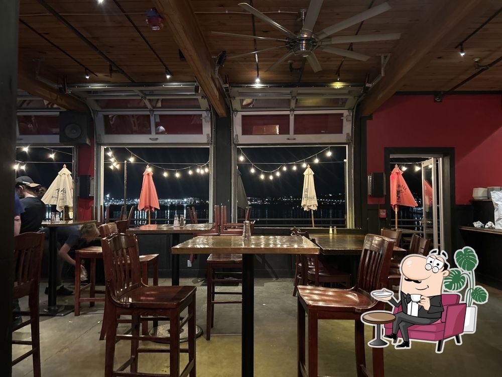 Whiskey Gulch, Port Orchard - Restaurant menu, prices and reviews
