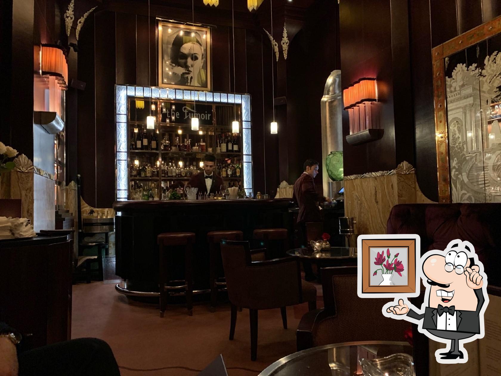 The Fumoir, Claridge's, Brook St in London - Restaurant menu and reviews