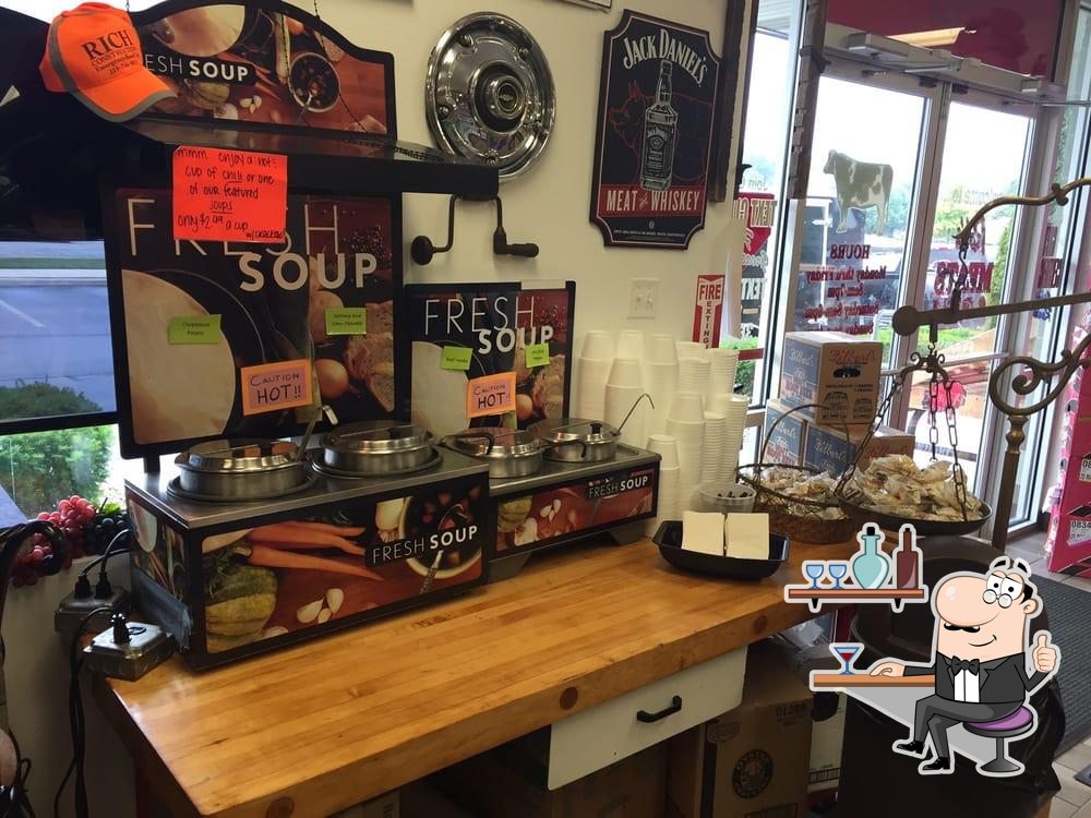 Rob's Meat Chop & Deli in Dyer - Restaurant menu and reviews