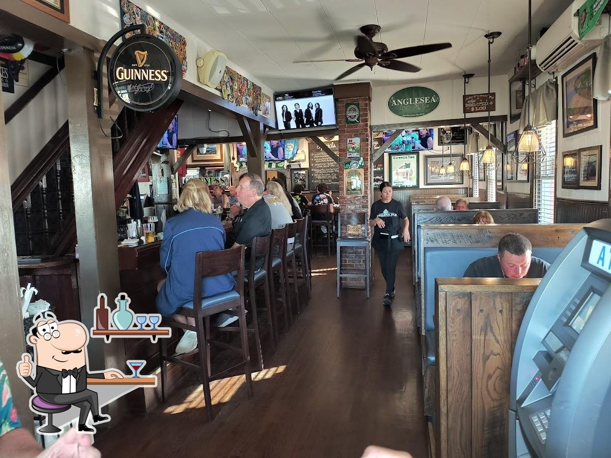 Anglesea Pub, Wildwood - Restaurant menu, prices and reviews