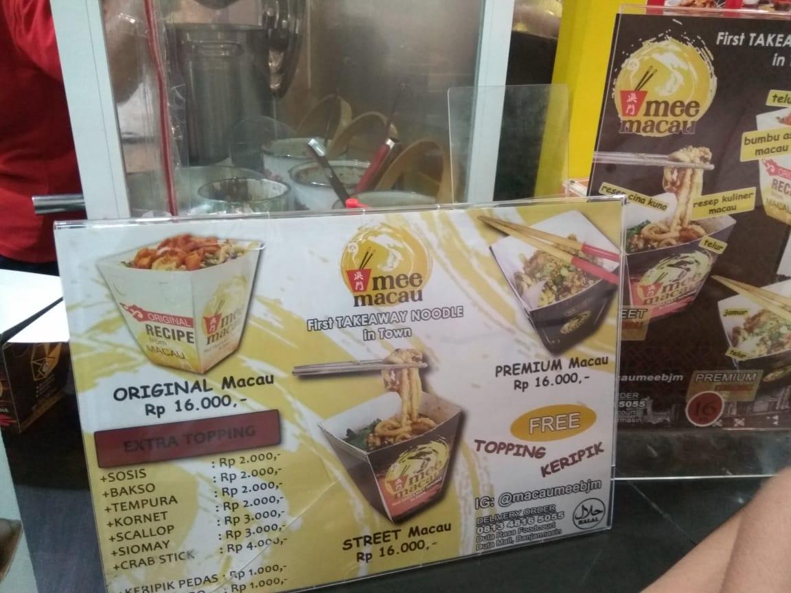 Menu at Mee Macau cafe, Banjarmasin