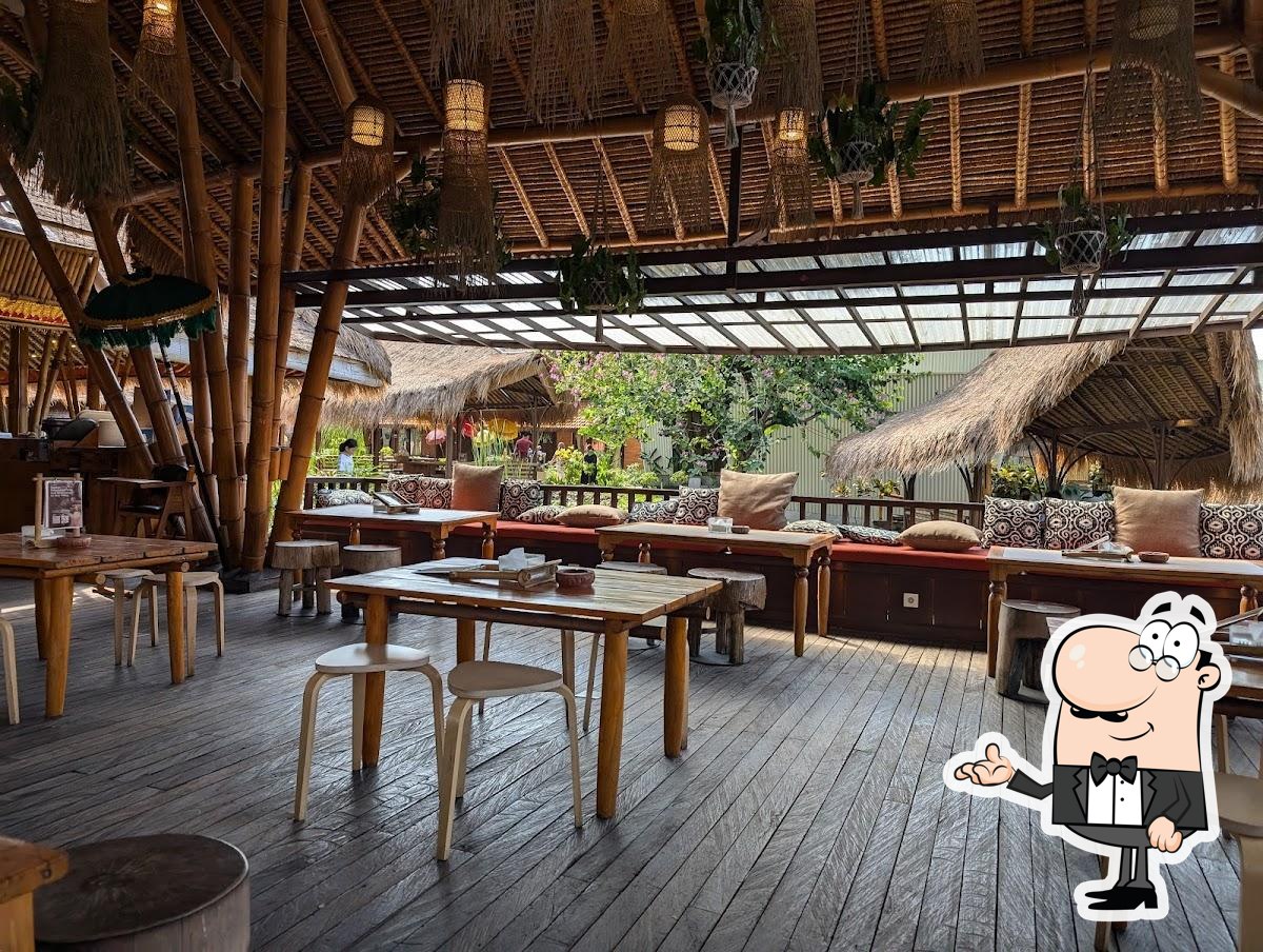Bale Udang Kuta, Denpasar - Restaurant menu, prices and reviews