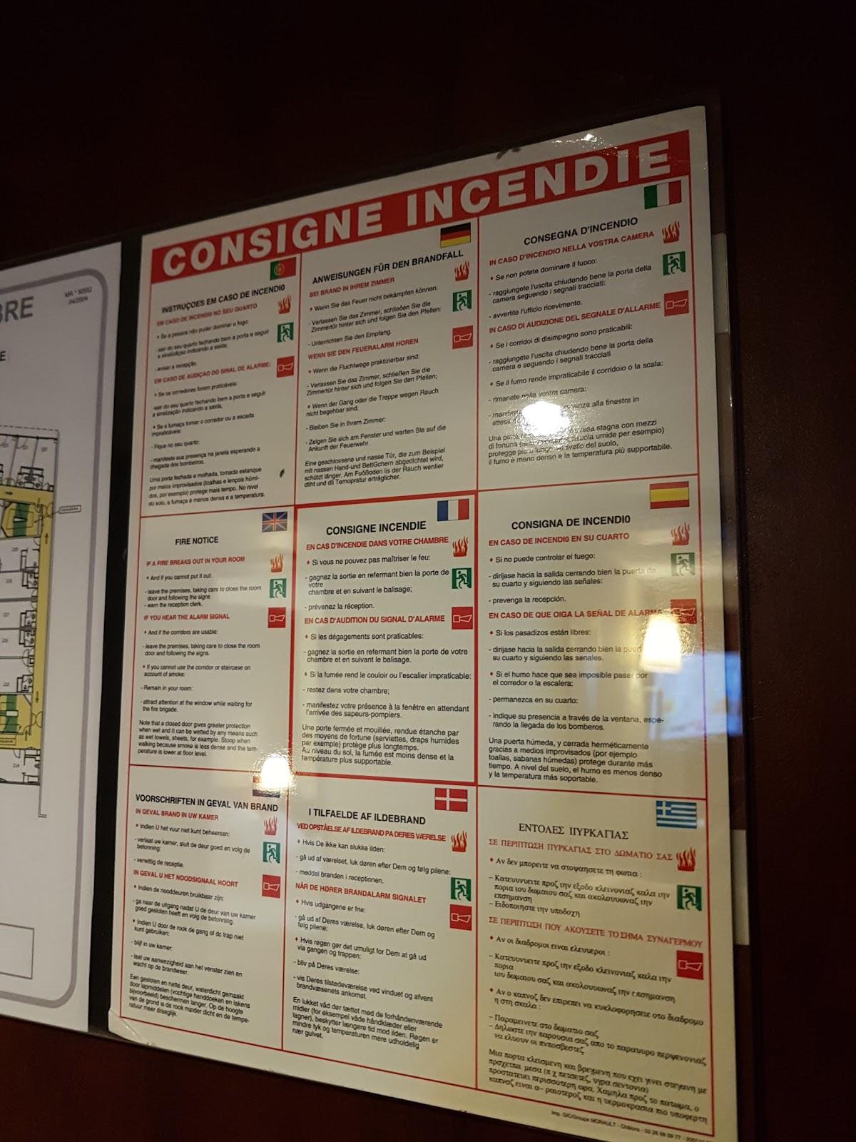 Menu at Concorde restaurant, Paris
