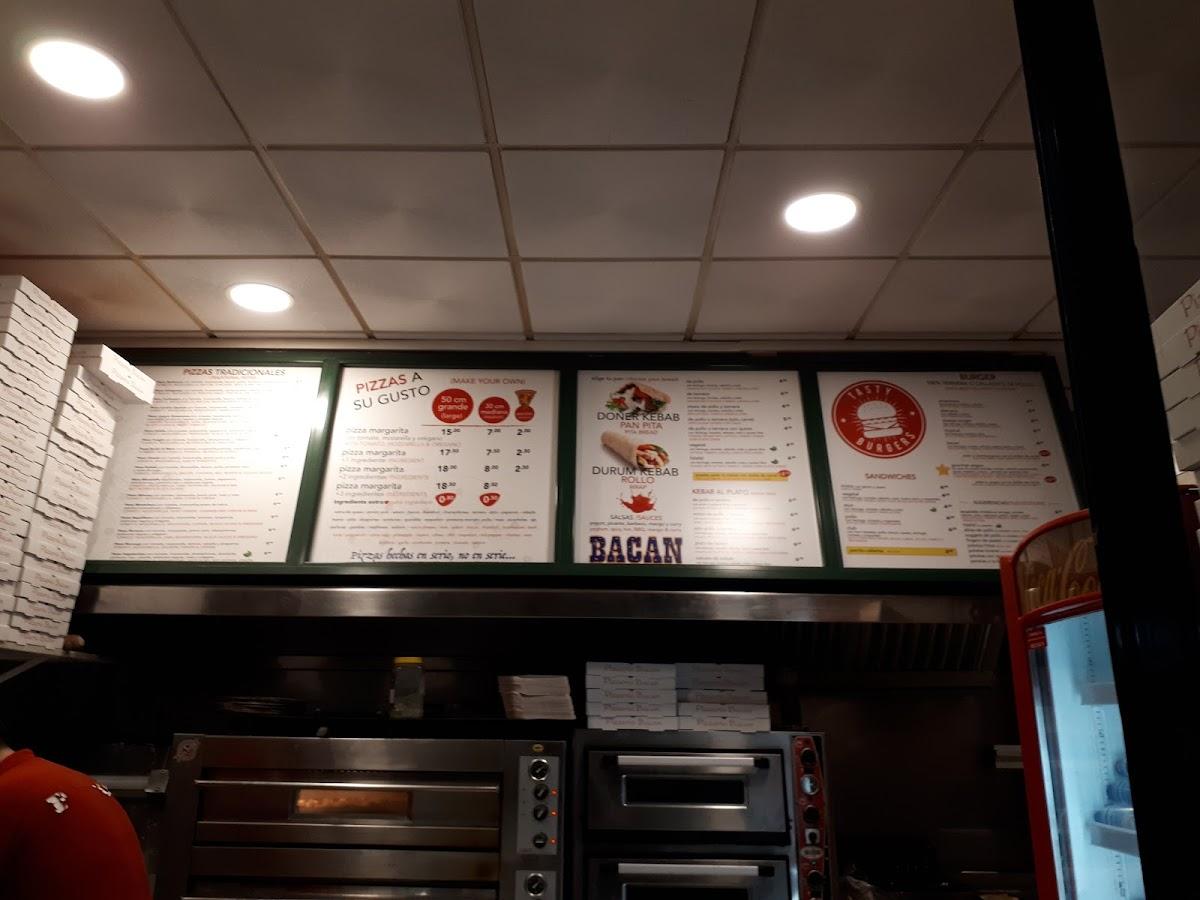 Menu at Bacan pizzeria, Platja de l'Arenal