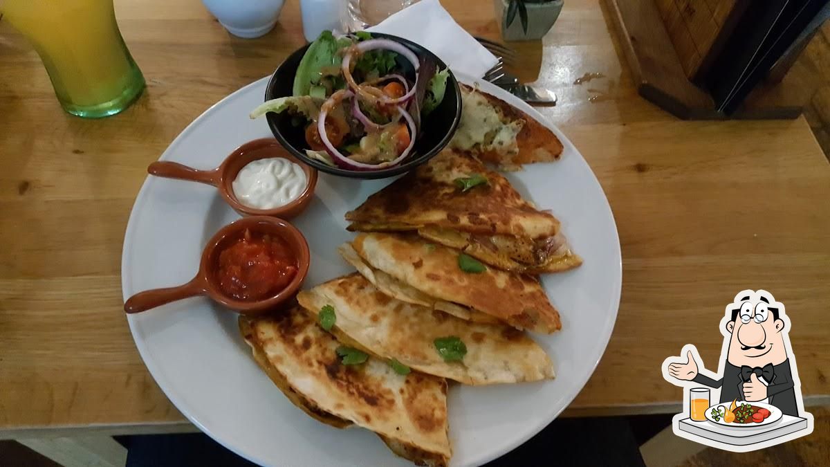 Pub y bar Half Moon, Llanelli - Opiniones del restaurante