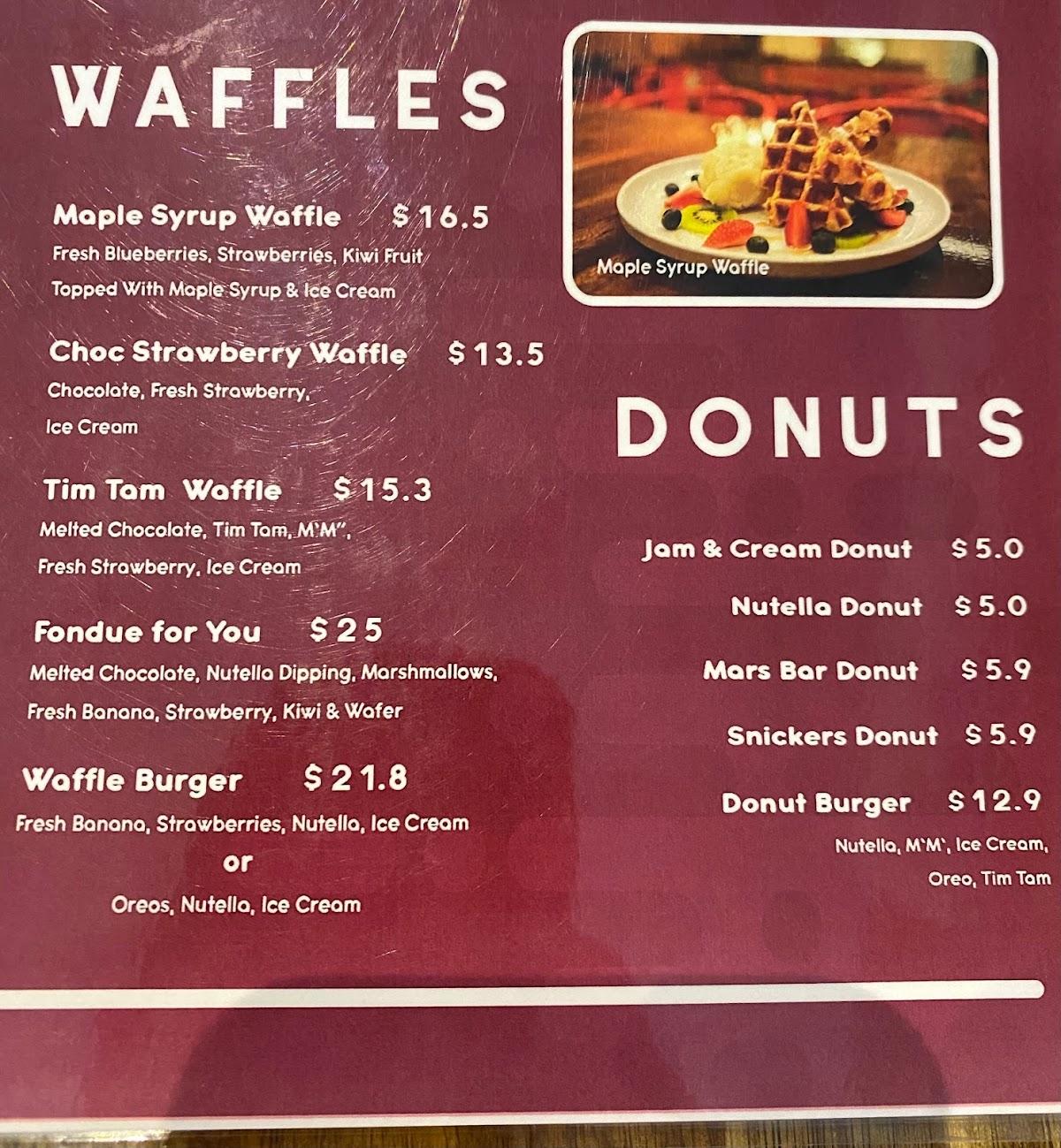 Menu at Leafwood Cafe, Currajong